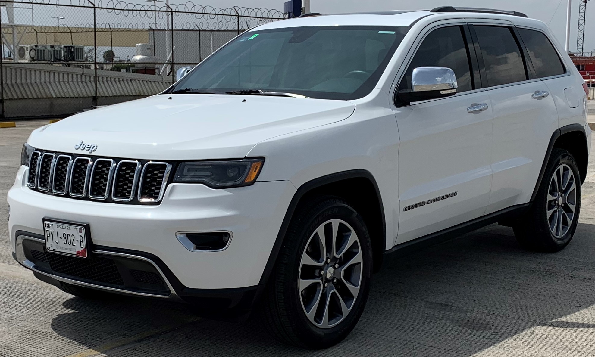 Jeep Grand Cherokee Limited lujo, 2017, Blanco Perla. 4×2, Rin20 ...